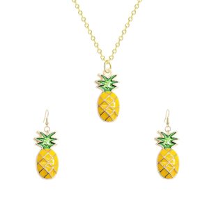 Tropical 2pcs Yellow Ruit Green Leaf Pineapple Earings Pendant Necklace Suit for Women Fashion Dangle Earings Jewellery (Pineapple Earring Necklace Set 1)