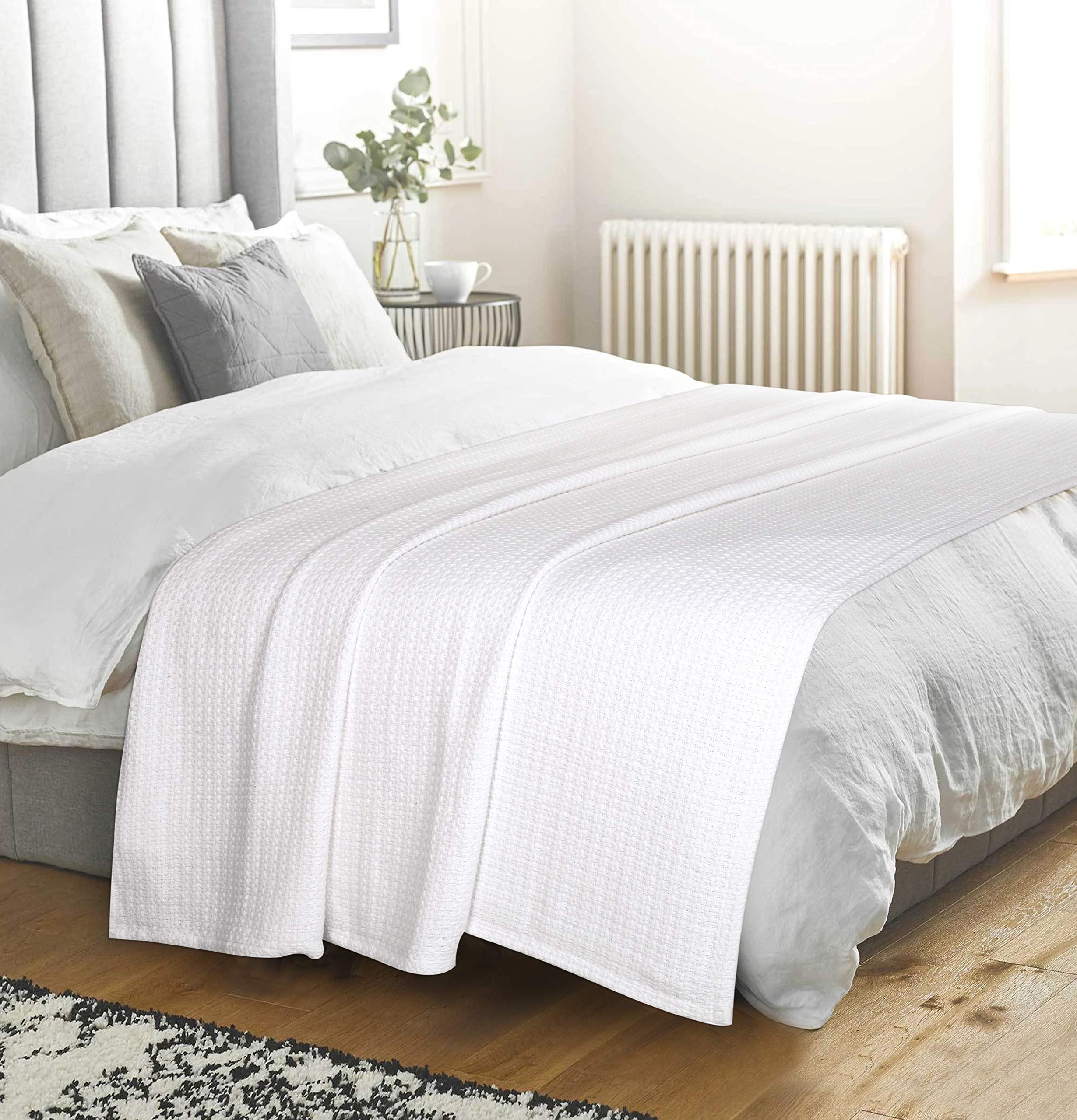 Elvana Home 100% Cotton Bed Blanket, Breathable Bed Blanket Full - Queen Size, Cotton Thermal Blankets Full - Queen, Perfect for Layering Any Bed for All Season, White