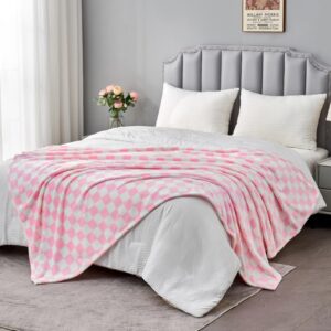 Edenleaf Pink Checkered Blanket, Ultra Soft Fleece Checkered Throw Blanket for Couch Bed and Travel, Luxury Pink Throw Blankets for All Seasons (Pink, 50"x60")