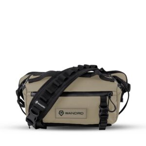 wandrd rogue 9l sling - camera bag - crossbody bag and camera case for photographers (yuma tan)