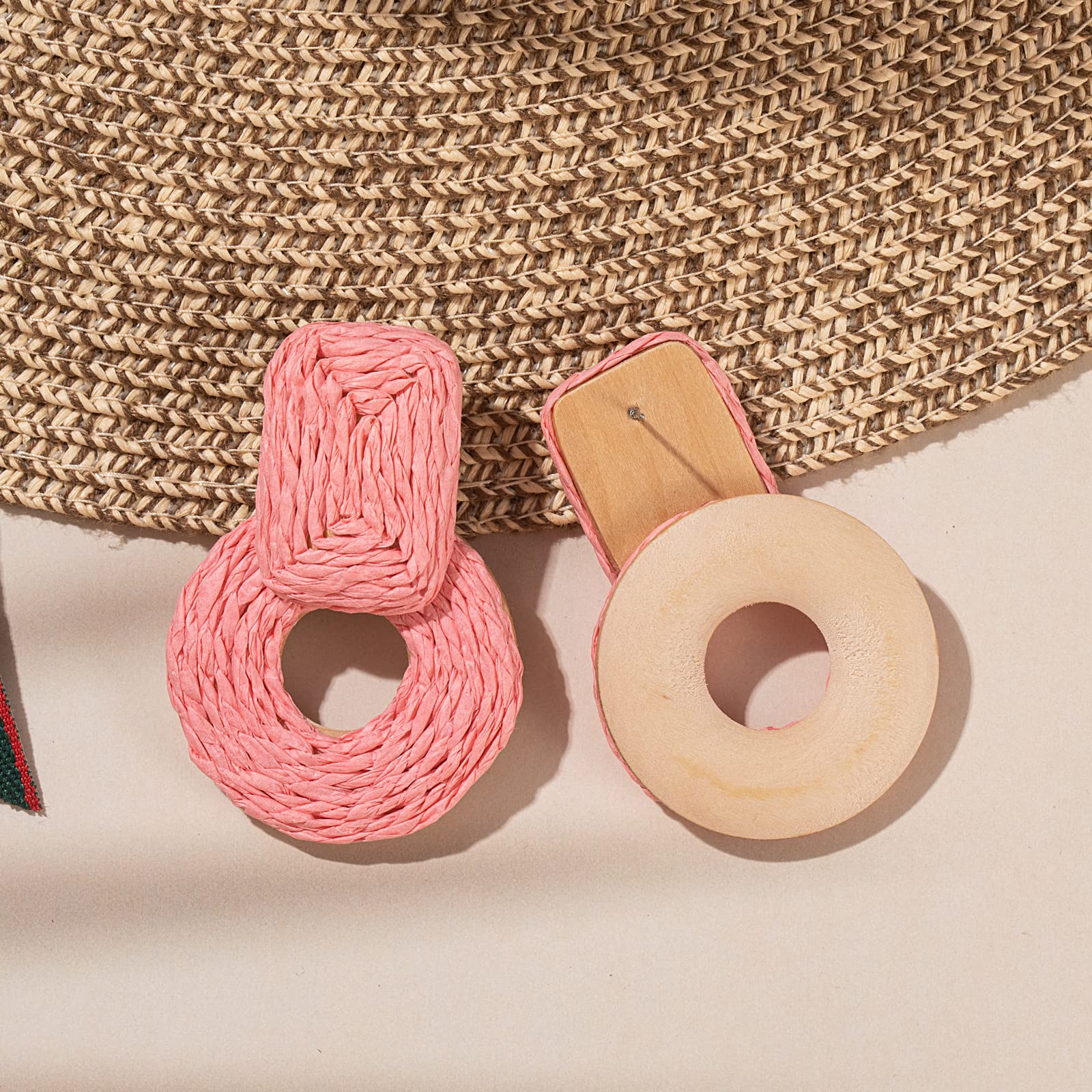 Statement Raffia Earrings Cute Boho Earrings Rattan Dangle Earrings Handmade Straw Wrap Earrings Summer Drop Dangling Earrings for Women(Coral)