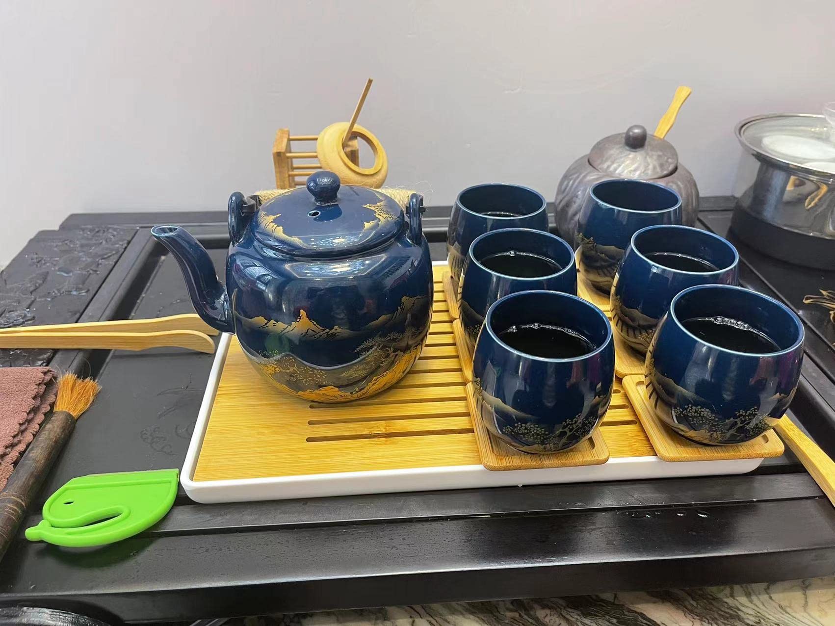 Japanese Tea Set, Black Glazed Tea Set in Gift Box With 1 Teapot, 1 Tea Strainer, 1 Tea Tray and 6 Tea Cups. Ideal Tea Set for Office Home, Asian Tea Sets for Tea Lovers(Landscape Blue)