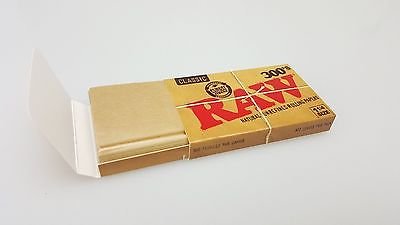 RAW 300 Classic 1.25 1 1/4 Size Rolling Papers, 300 Count (Pack of 1)