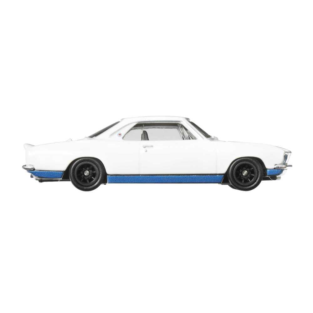 Hot Wheels Car Culture Circuit Legend, Premium 1:64 Scale Die-Cast Chevy Corvair Yenko Stinger Car, Collectable Vehicle