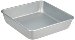 wilton performance aluminum square cake and brownie pan, 8-inch, silver