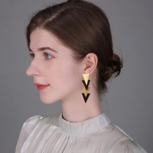 T-ztoss Fashion Lightweight Geometric Triangle Earring Simple Elegant Metal Drop Dangle Earring Plating Gold Black Bohemian Statement Dangling Studs Earring For Women Girl Bar Party Fashion Jewelry