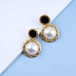 YienDoo Vintage Pearl Dangle Drop Earrings Gold Big Pearl Drop Earrings Black Stud Statement Pearl Dangle Earrings Wedding Bridal Pearl Earrings Prom Earrings Jewelry for Women and Girls