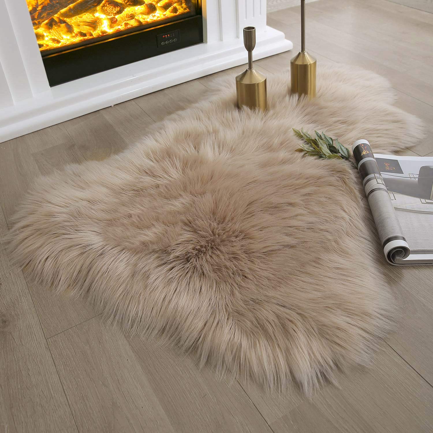 Ashler Faux Fur Rug, Beige Area Rugs, Fluffy Sheepskin Fur Rug, Fuzzy Ultra Soft 2 x 3 Ft Rugs, Machine Washable Shag Rug, Nursery Throw Rugs for Bed, Living, Kids Room