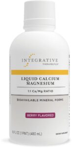 integrative therapeutics liquid calcium magnesium - 1:1 calcium to magnesium ratio - mineral supplement with vitamin d3 - bone health supplement for men and women* - 16 fl oz, berry flavored