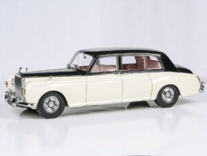 1965 rolls royce phantom v duotone ivory white and mason's black 1/18 diecast model car by paragon models pa-98219