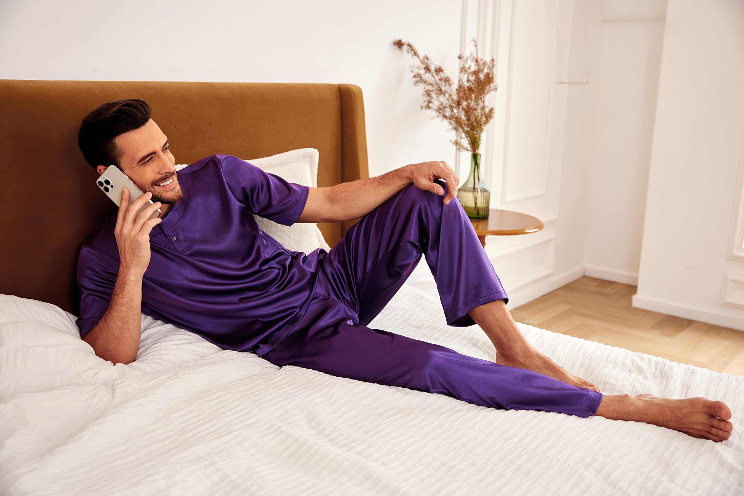 Ekouaer Men Satin Pajamas Set Round Neck Short Sleeve Night Shirt Long Pants with Elastic Waistband Silk Pj Set Purple Small