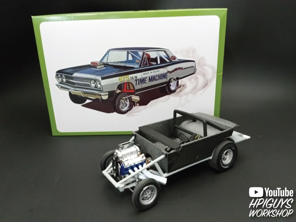 AMT 1965 Chevy Chevelle AWB Time Machine 1:25 Scale Model Kit