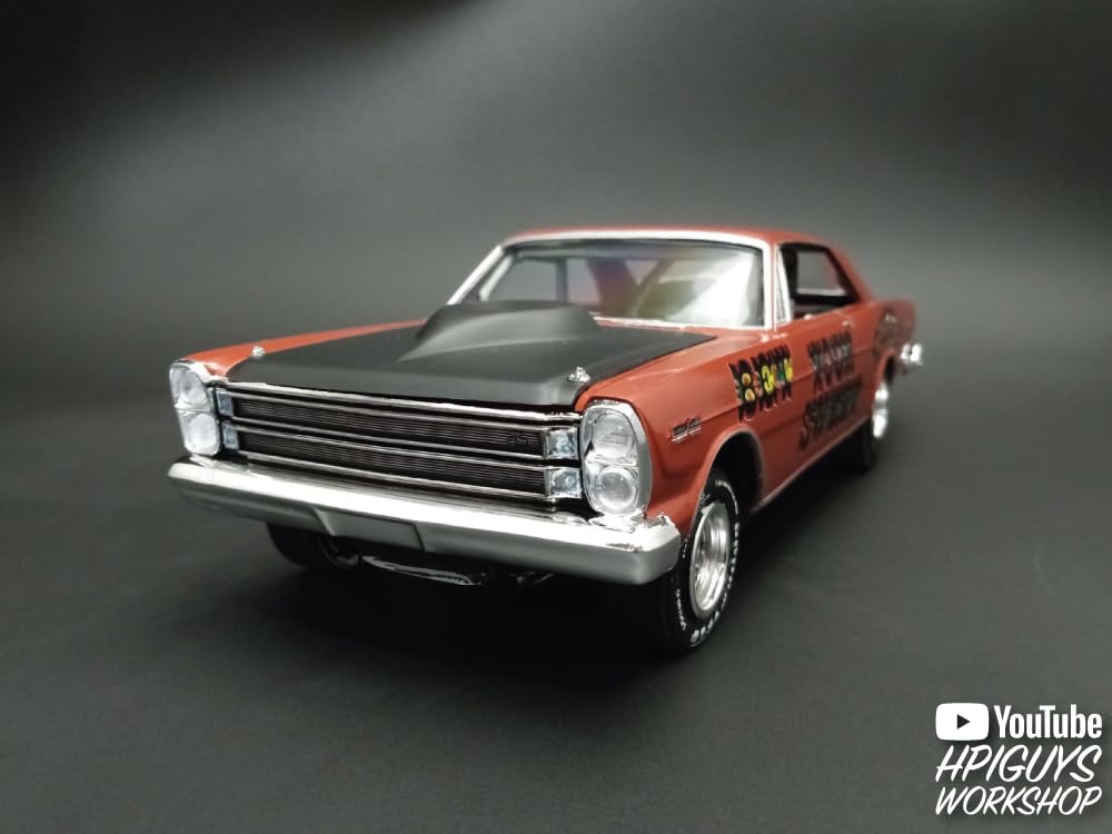 AMT 1966 Ford Galaxie Sweet Bippy 1:25 Scale Model Kit