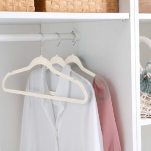 Simplify 10 Super Slim Velvet Huggable Hangers in Ivory