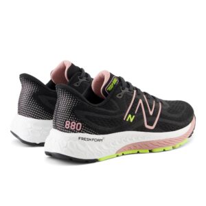 New Balance Women's Fresh Foam 880 V13 Running Shoe, Black, 9.5 Wide