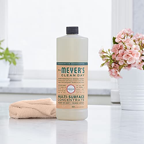 MRS. MEYER'S CLEAN DAY Multi-Surface Cleaner Concentrate, Use to Clean Floors, Tile, Counters, Geranium, 32 fl. oz