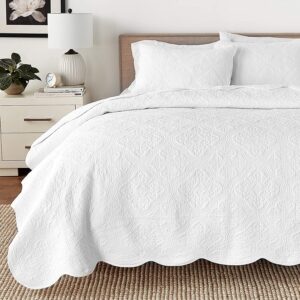 cozy line home fashions victorian medallion solid white embossed 100% cotton bedding quilt set,reversible bedspread, coverlet (blantyre - white, king - 3 piece)