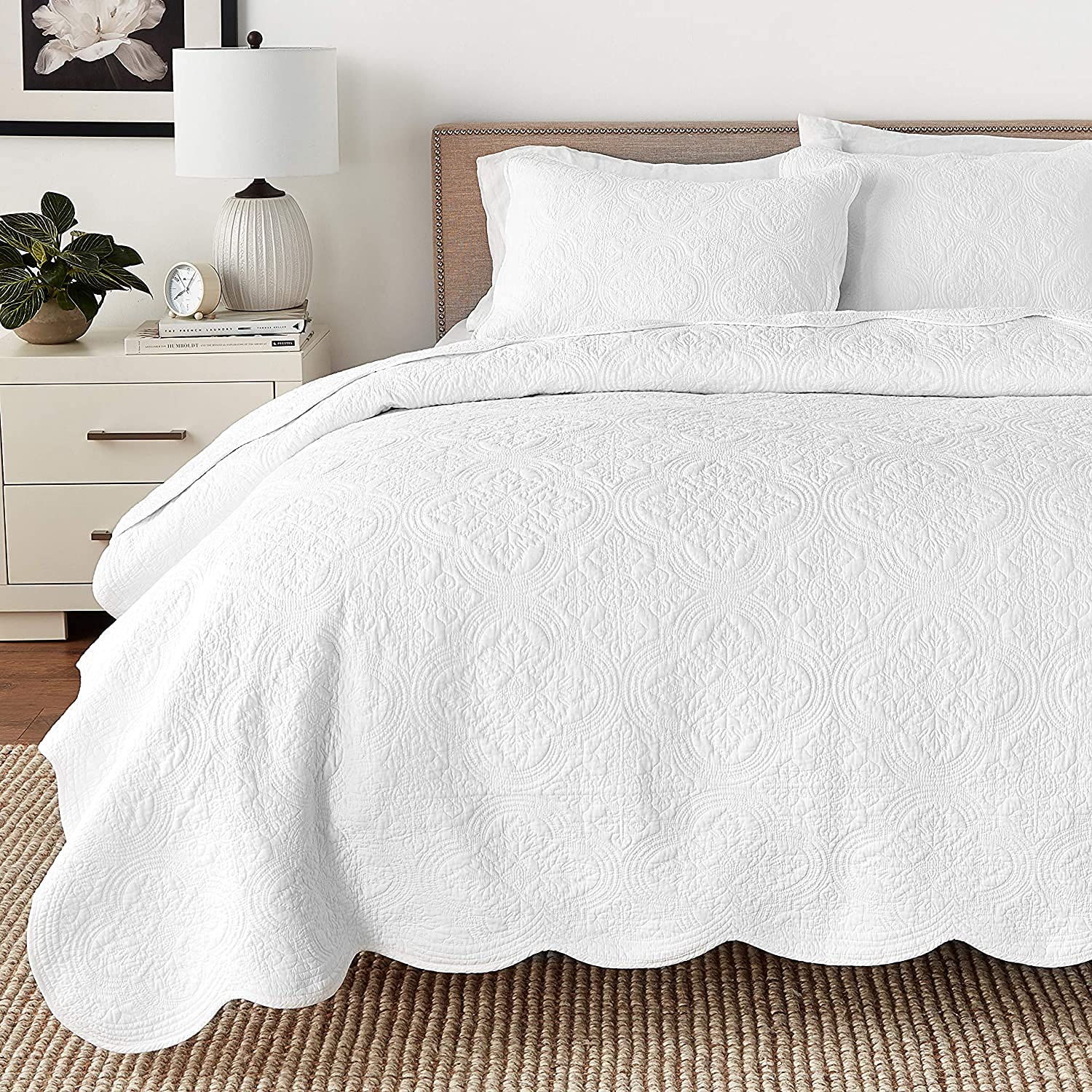 Cozy Line Home Fashions Victorian Medallion Solid White Embossed 100% Cotton Bedding Quilt Set,Reversible Bedspread, Coverlet (Blantyre - White, King - 3 Piece)