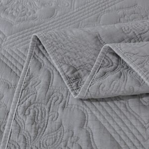 DaDa Bedding Stone Washed Grey Elegant Floral Bedspread - Matelassé Ash Silver Diamond Pattern Quilted Vintage Quilt Coverlet Set - Twin - 2-Pieces