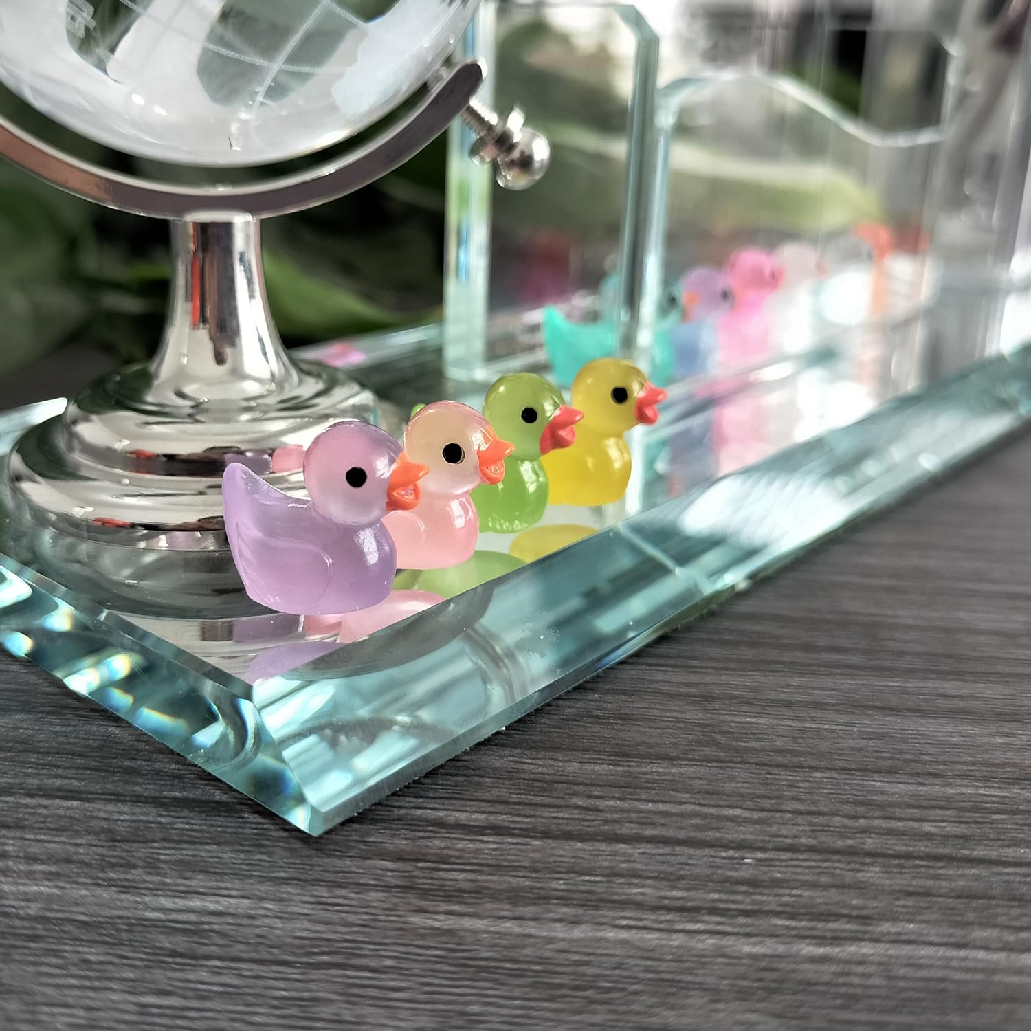 Cidinge 60 Pcs Mini Resin Ducks Luminous Tiny Ducks Miniature Duck Glow in The Dark for DIY Garden Dollhouse Duck Accessories Micro Landscape Aquarium Party Decor