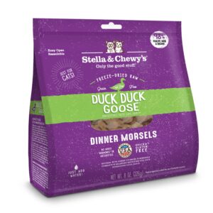 stella & chewy's freeze-dried raw cat dinner morsels – grain free, protein rich cat & kitten food – duck duck goose recipe – 8 oz bag