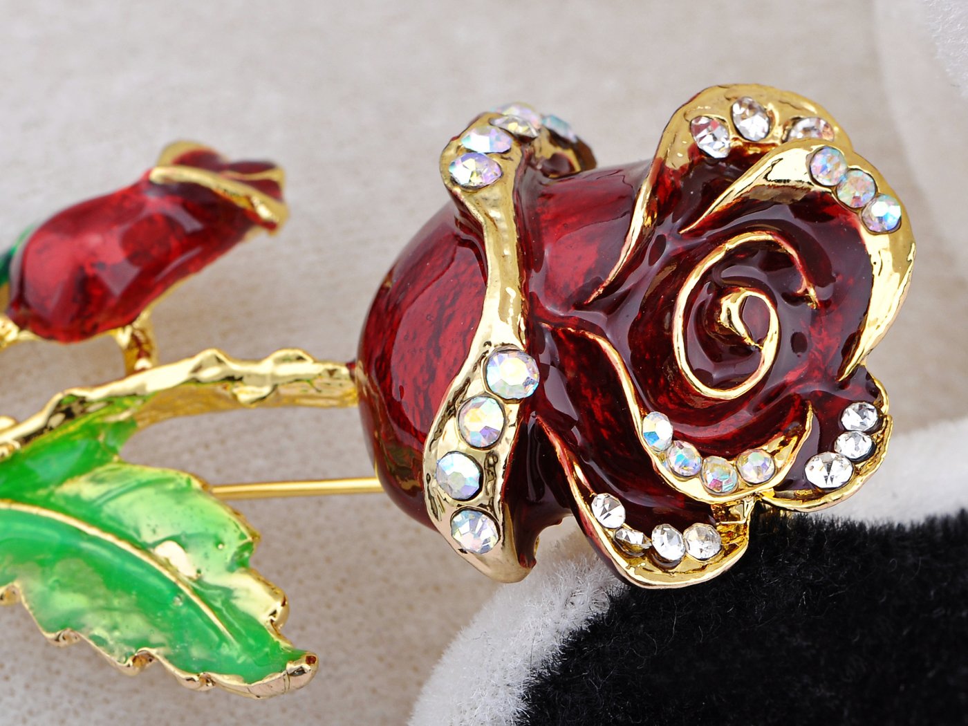 Alilang Womens Belle Red Rose Flower Enamel Crystal Rhinestone Brooch Pin Golden Tone