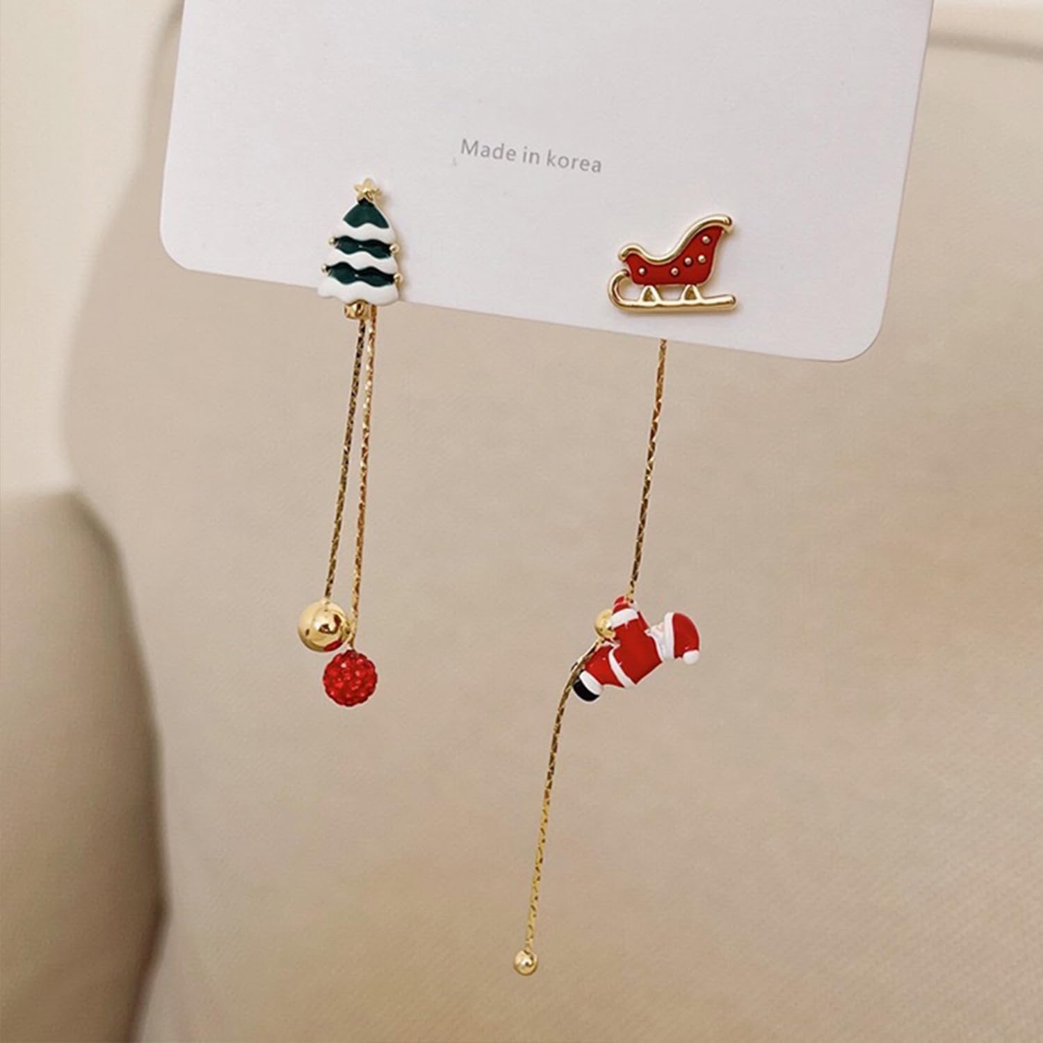 Christmas Earrings for Women Snowflake Santa Claus Tassel Earrings Christmas Tree Earrings Red Crystal Christmas Sock Hat Drop Earrings Xmas Santa Dangle Earrings for Women Merry Christmas Jewelry Gifts (B)