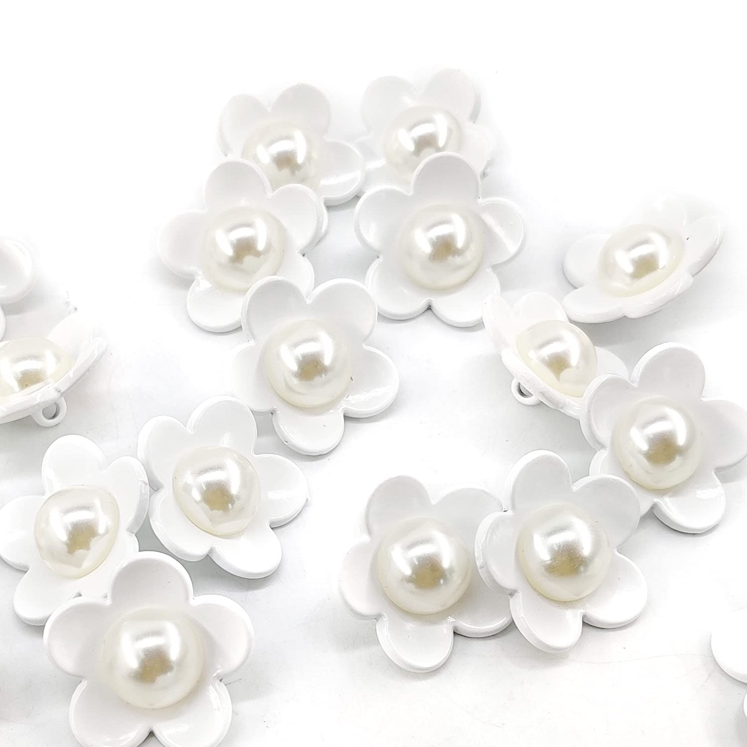 Craftisum Cute White Flower Shank Sewing Buttons 20 Pcs - 25mm, 1"