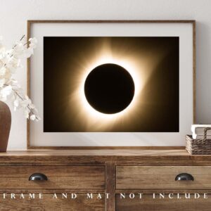 Celestial Photography Print (Not Framed) Picture of Total Solar Eclipse at Totality Sun Moon Wall Art Science Nature Decor (5" x 7")