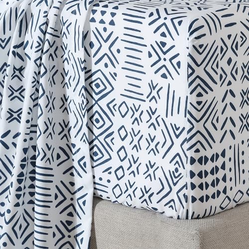 Indigo Ink - Queen Size Sheet Set, 4-Piece Boho Geometric Patterned Bedding, Soft & Wrinkle Resistant (White Denim Collection, Navy Blue)