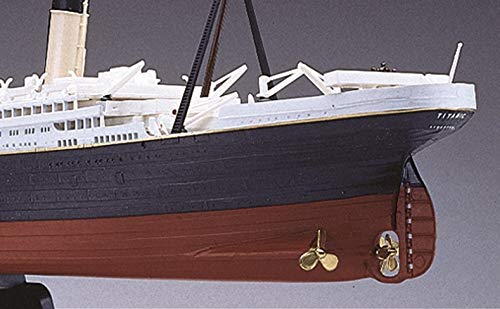 Revell 85-0445 1/570 RMS Titanic Plastic Model Kit, 18.6 x 1.9 x 3.7-Inch