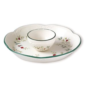 pfaltzgraff winterberry round chip and dip dinnerware set, 14 inches, assorted