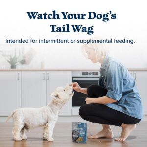 Blue Buffalo Wilderness Trail Treats Wild Bites Dog Treats, Grain-Free and High-Protein Soft-Moist Dog Treats Made with Natural Ingredients, Chicken Recipe, 4-oz. Bag