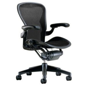 classic aeron chair by herman miller - basic - graphite frame - size b (medium) - true black