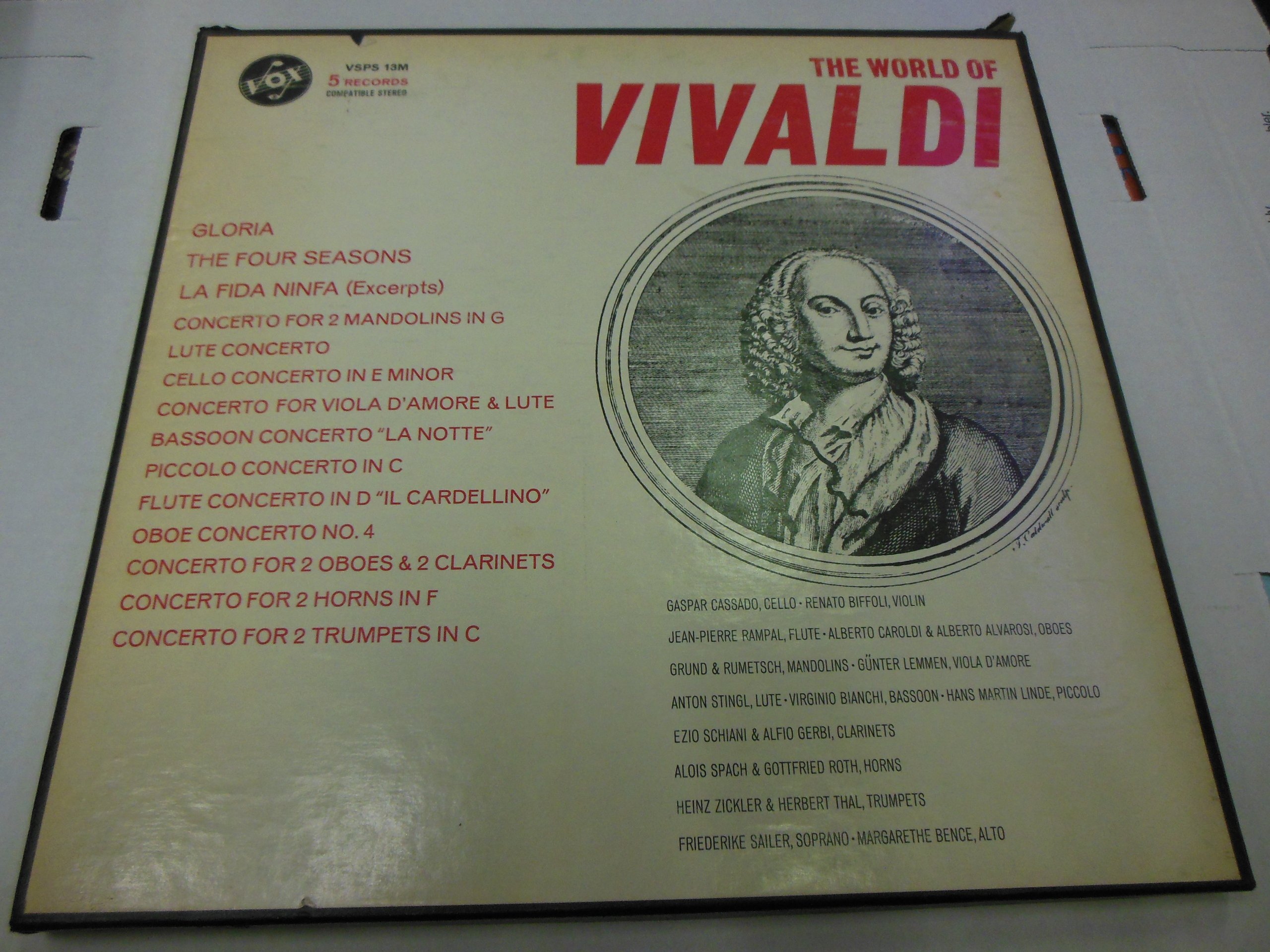 The World of Vivaldi Gloria the Four Seasons La Fida Ninfa Concerto for 2 Mandolins in G Lute Concerto Cello Concerto in E Minor Concerto for Viola D'amore & Lute