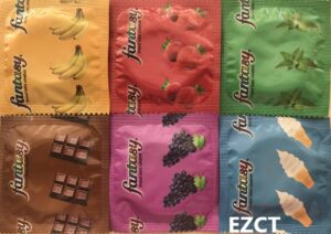 fantasy flavored condoms pack 12 condoms : variety of flavors such as vanilla, strawberry, mint, grape, chocolate, and banana. [the random fun that you will not know until you have used.]