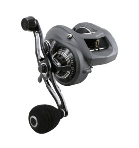 okuma komodo ss large capacity low profile baitcaster, kds-364p, 150 yds-20lb, power handle , grey