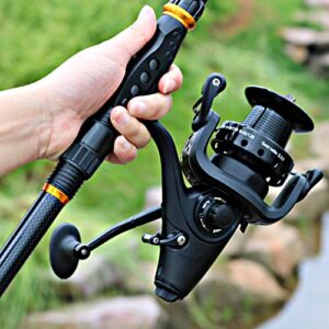 Sougayilang Spinning Fishing Reel,12+1BB Metal Body Smooth, Carp Spinning Reels, for Saltwater and Freshwater Fishing-BE5000