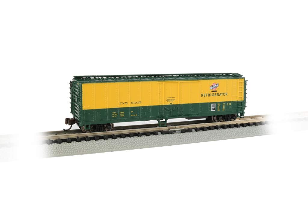 Bachmann Trains 17958 ACF 50' Steel Reefer - Chicago & Northwestern - N Scale, Prototypical Colors