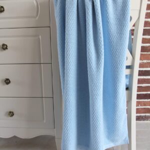 Everplush Diamond Jacquard Quick Dry Bath Towel, 1 Pack, Aquamarine (Light Blue)