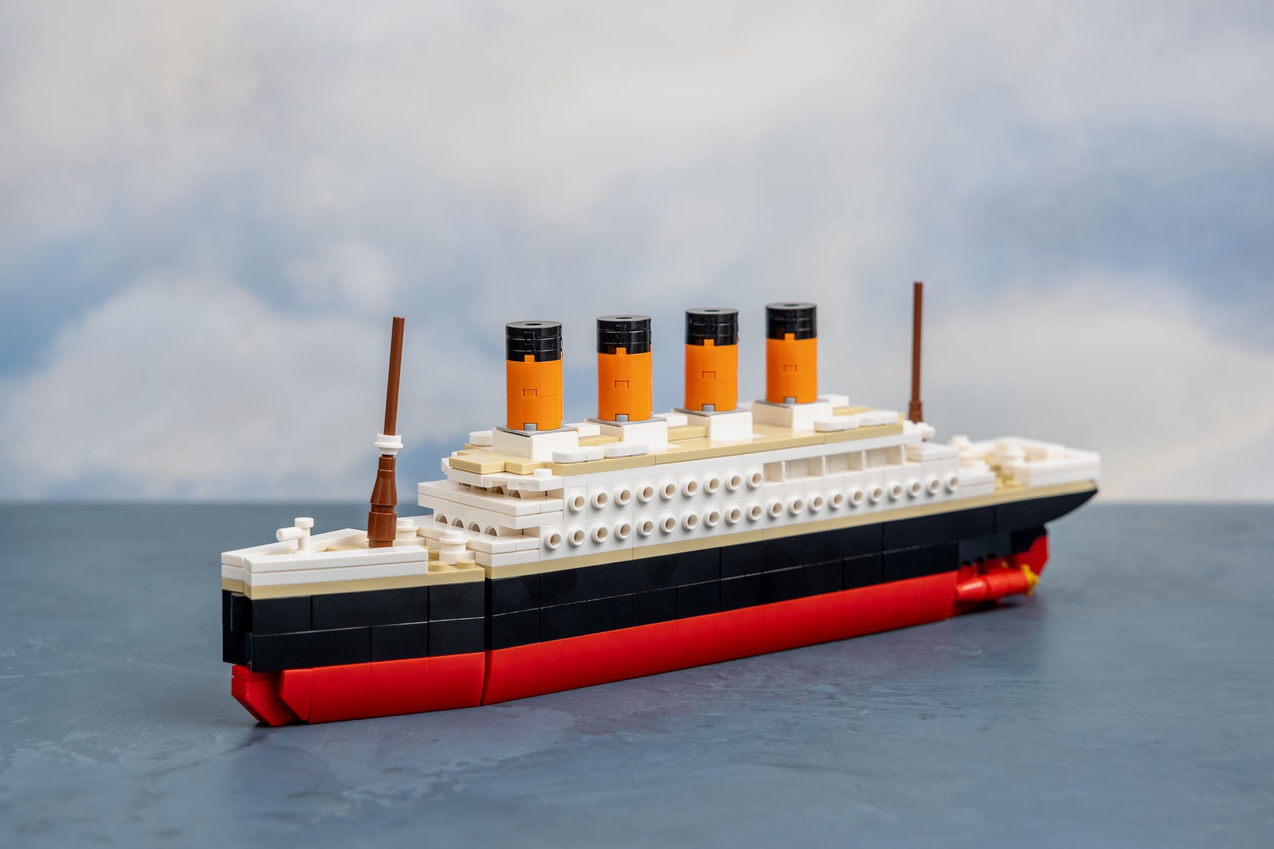 Brick Loot Titanic Building Blocks Large Set, Toy Ship Model Kit, Building Bricks Sets for Adults or Kids, 6 Year Old +, Home Decor, Quality Blocks Compatible with Lego & Major Brands, 217 Pieces