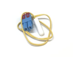 oem samsung temperature sensor located in the refrigerator section originally for samsung rf263beaesr/aa, rf263teaesr, rf263beaeww/aa, rf32fmqdbsr, rf28k9070sg/aa