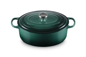 le creuset enameled cast iron signature oval dutch oven, 6.75 qt., artichaut