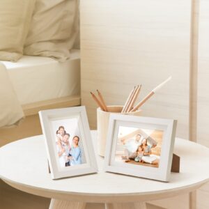 TWING 5x7 Picture Frame White Displays 4x6 Photo Frame with Mat or 5x7 Inch Without Mat,Made of Plexiglass, MDF Wood, Table Top Display and Wall Mounting, Ideal Gift to Family and Friends