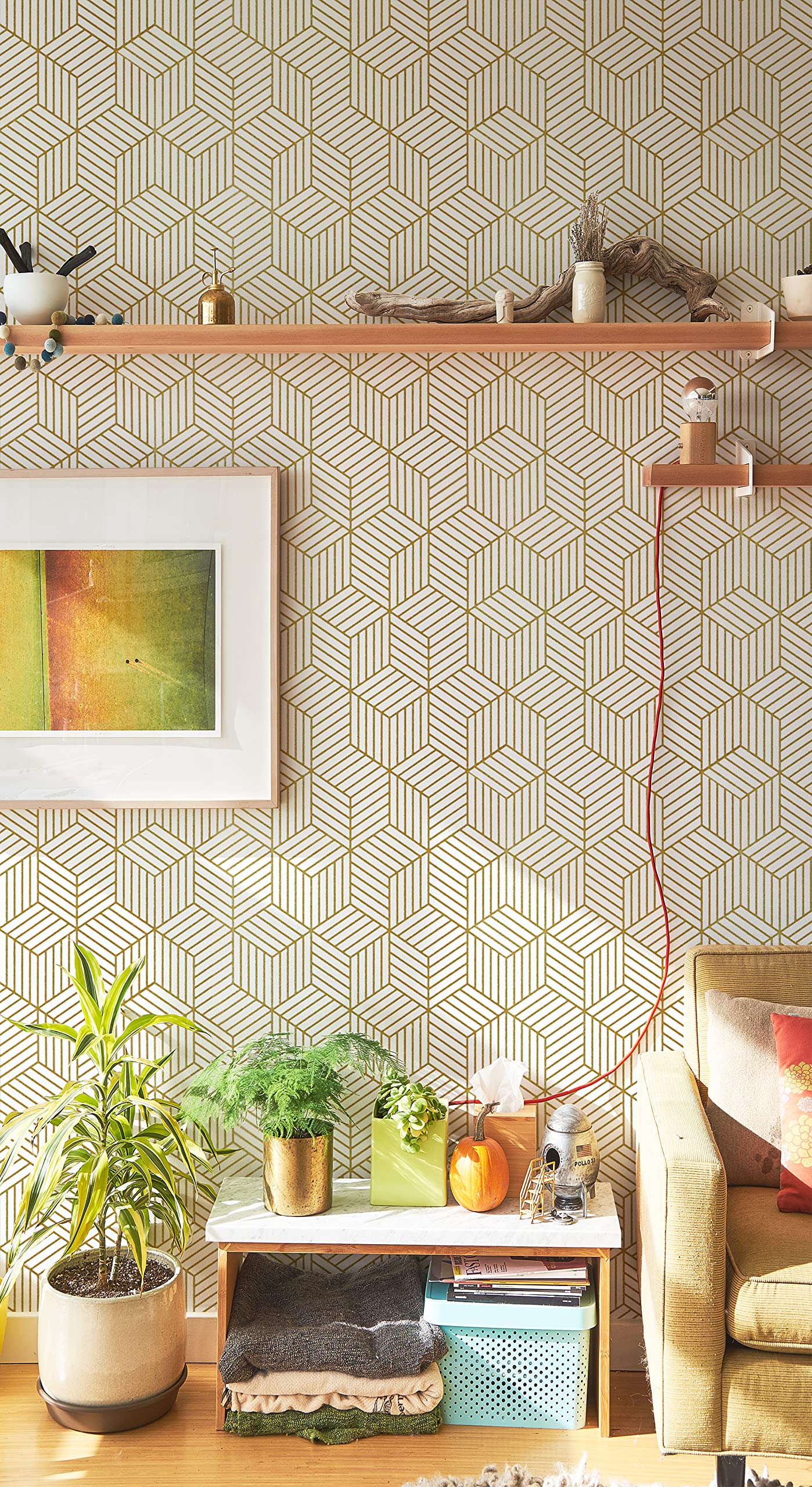 Geometric Wallpaper Peel and Stick Wallpaper Removable Self Adhesive Wall paper White/Gold Striped Hexagon Contact Paper for Cabinets Shelf Drawer Liner Renter Friendly Vinyl Roll 17.7"x118.1" Upgrade