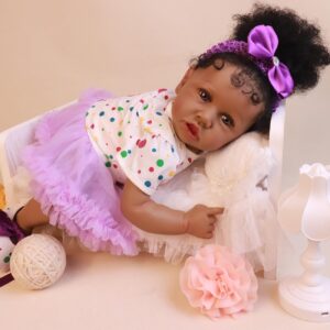 HOOMAI Lifelike Reborn Baby Dolls with Soft Body African American Realistic Girl Doll 22.8 Inch Best Birthday Gift Set