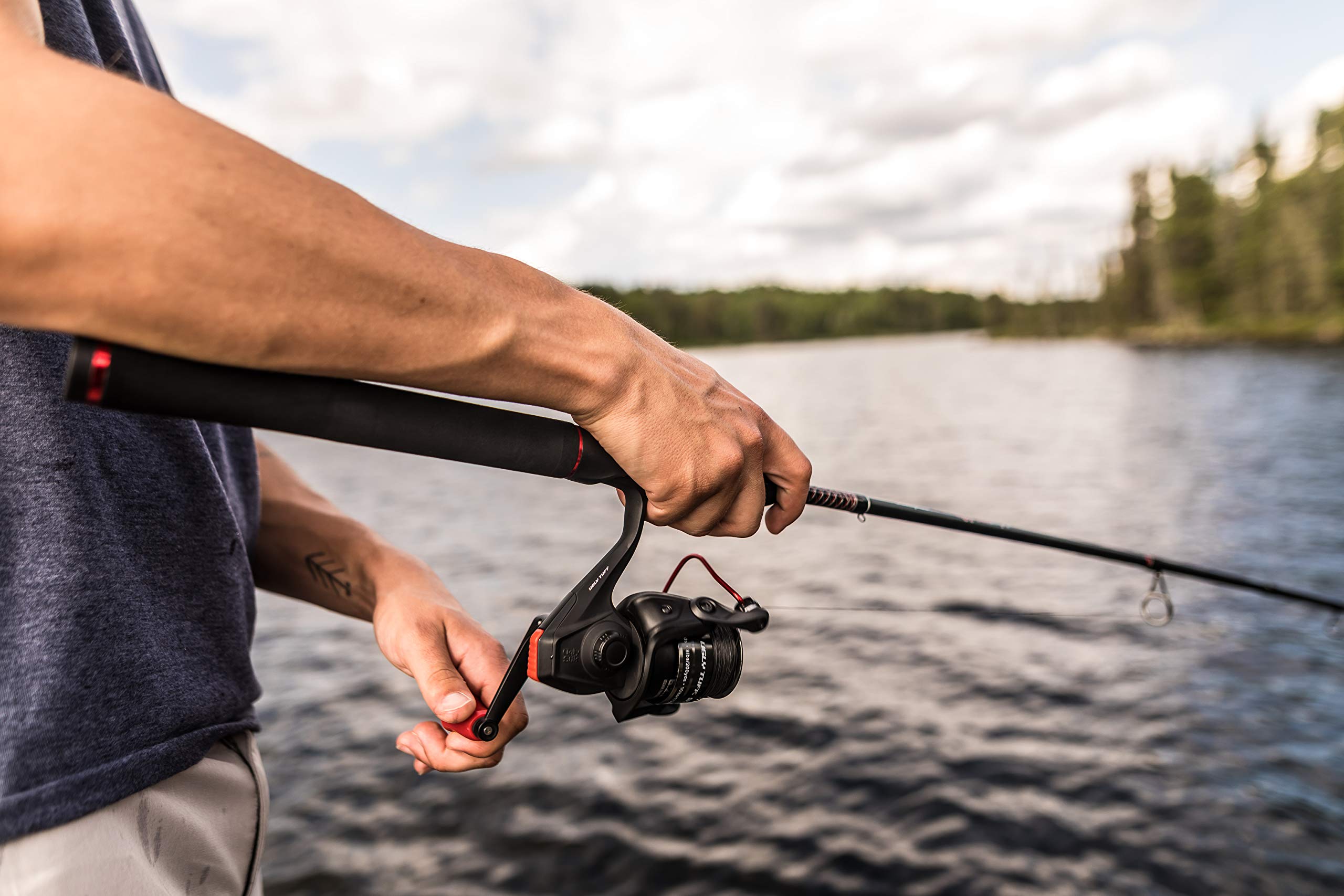 Ugly Stik Ugly Tuff Spinning Spinning Reel, Size 60, 5 Stainless Steel Ball Bearing System, Oil Felt Front Drag Drag, Max of 24lb | 10.8kg,Black