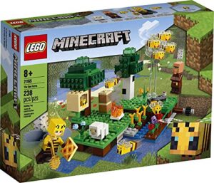 lego minecraft the bee farm 21165 minecraft building action toy with a beekeeper, plus cool bee and sheep figures, new 2021 (238 pieces),multicolor