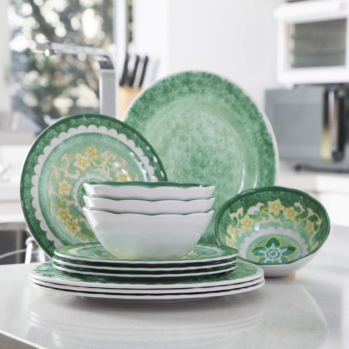 Cocorea Melamine Dinnerware Set, 12-Piece Unbreakable Plates and Bowls, Light weight for Outdoor Use, Green