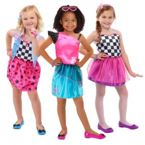 Barbie Dress Up Trunk Set, 21 Fashion Accessories Included, Double Sided Skirt, Size 4-6X, Kids Toys for Ages 3 Up, Amazon Exclusive by Just Play